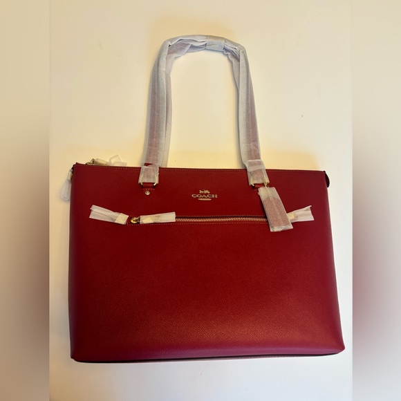 Coach | Bags | Nwt Coach Crossgrain Leather Gallery Tote F7968 Redgold ...